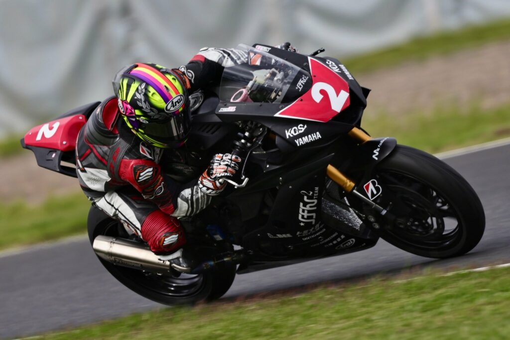 【長尾健吾選手】全日本ロードレースRd.7 鈴鹿 ST600クラスにて最終戦を制し、自身初の2連勝 | 株式会社テクノスマイル